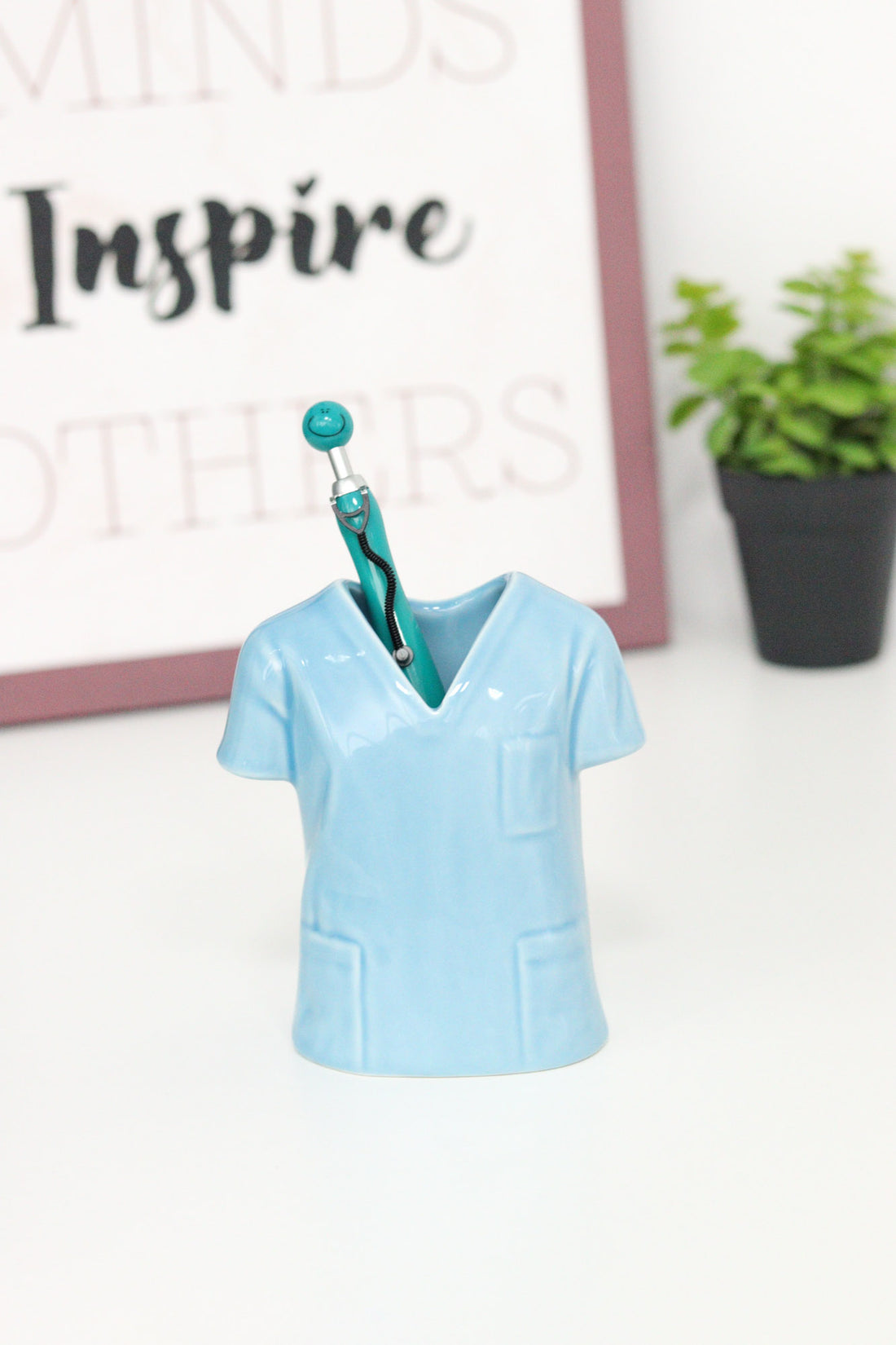 Ceramic Doctor Pen Holder | Scrubs & Clogs – SCRUBS AND CLOGS